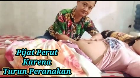 Pijat Urut Perut Wanita Turun Peranakan - YouTube