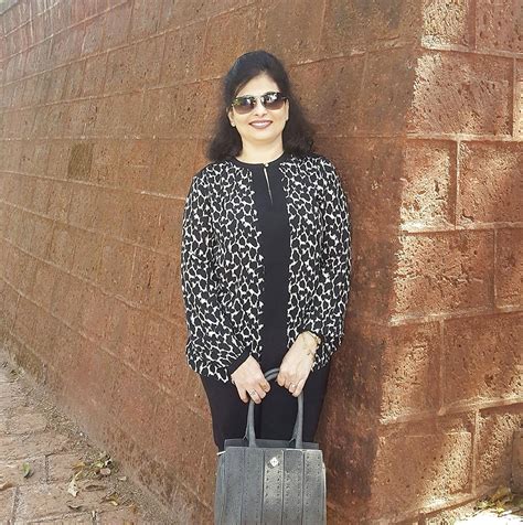 Hot Marathi Kaku Aunty Photo 8 34 109201134213
