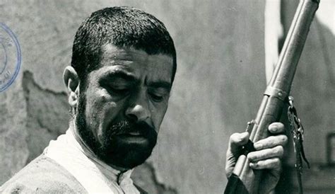 بهروز وثوقی و طردشدگانِ محبوبی که پیامدِ سیاست رسمی در ایران است