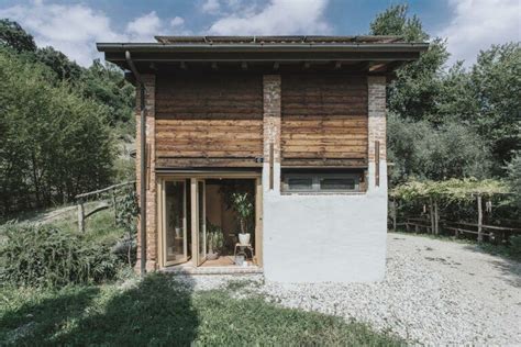 House Es Simple And Modest Solutions Aspiring To An Inner Balance