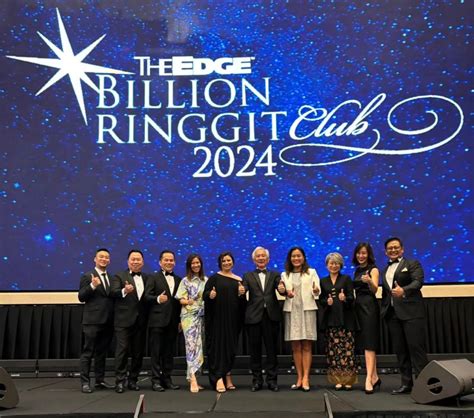 Sharizanborhan Emceesinger Singer Entertainer Voiceoverartist Emceesofmalaysia