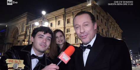 Viva Rai2 2022 23 Viva Rai2 Gabriele Vagnato Alla Prima Della