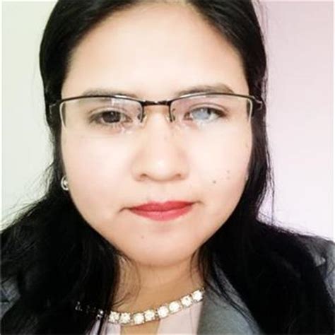 Profesor De Base De Datos Y Programación Con Experiencia En Python C