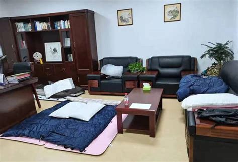 齐心战疫！松江各产业集群“双线”作战，力争疫情防控与经济社会发展“双赢”生产相关核酸