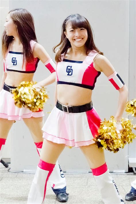 Asian Cheerleader Ice Girls Dance Teams Cheerleading Red And Pink Cheer Skirts Dragons