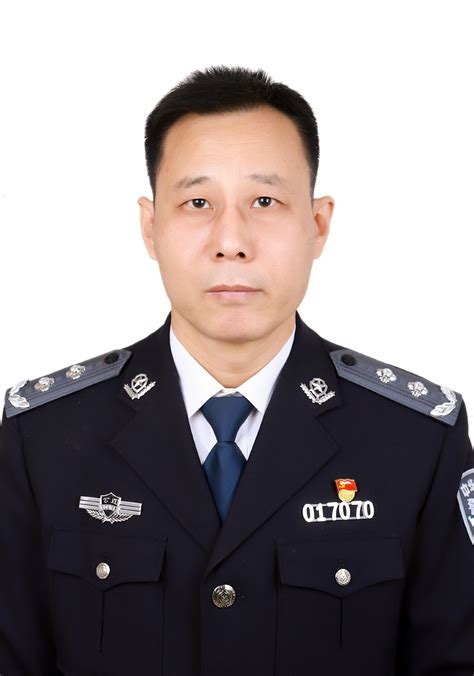 公安政治学院教授 杜胜利 中国人民警察大学（china Peoples Police University），简称“警大”，位于河北省廊坊市