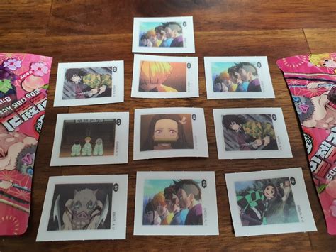 Gs25 🏪 신상 귀멸의칼날 과일젤리 포도맛 복숭아맛 80종중 하나의 띠부씰 유머 게시판