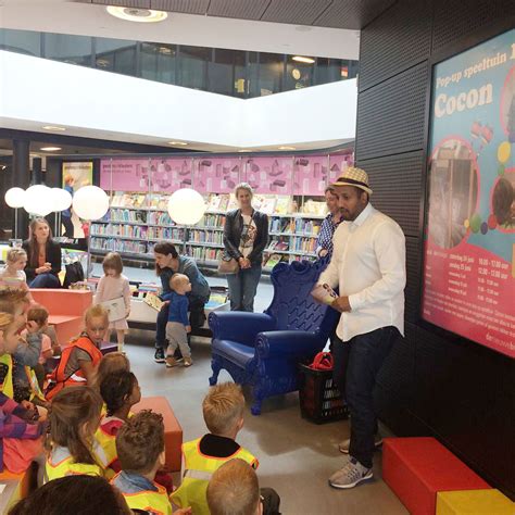 Mo Hersi Laten We Eerlijk Zijn Tegenover Elkaar Lifestyle Almere