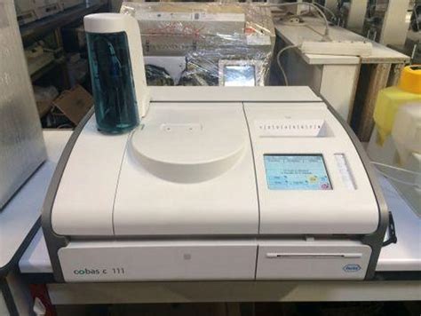Doccasion For Sale Roche Cobas C111 Chemistry Analyzer à Vendre à Les