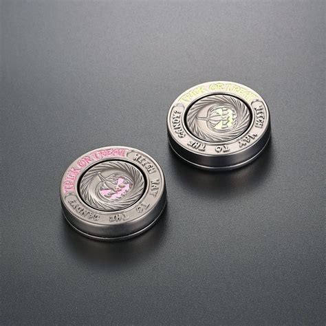 新品爆款edc噁魔南瓜奶蓋指尖陀螺旋轉金屬成人兒童解壓玩具 蝦皮購物