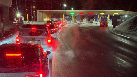 Us Border Patrol Agent Was Fatally Shot In Vermont Near Canada