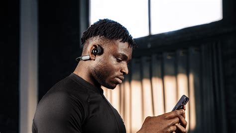 Open Ear Wireless Sports Headphones Comfo Run 【edifier】