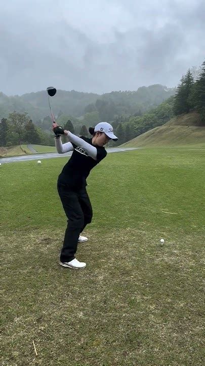 골반턴 짱💕👍👍shorts Golf Golfswing 골프스윙 필드 이쁜스윙 드라이버샷 아이언스윙 Driver