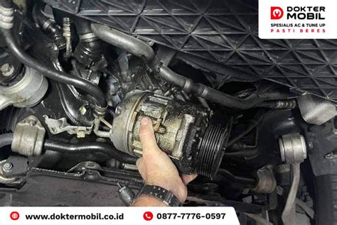 Berikut Cara Cek Kompresor AC Mobil Bocor