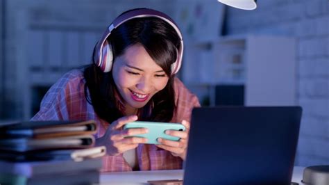 5 Rekomendasi Earphone Gaming Terbaik Dengan Audio Jernih