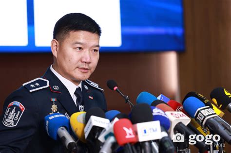 Жагсагчид бусдын зорчих эрхийг зөрчиж зам хаасан нь хууль бус үйлдэл