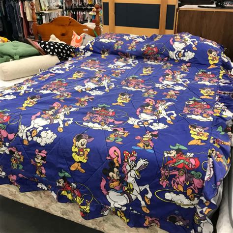 Vintage Disney Mickey Mouse Minnie Quilted Full Bedspread Single