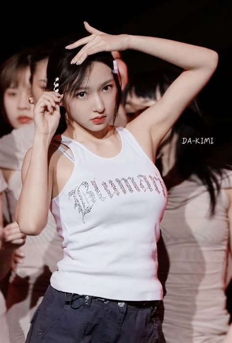 Pin By On Cheng Xiao Xiaoxiao Cheng Xiao Chinese Actress Chen