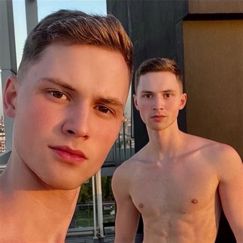Gay Lgbt Fun Twins Bl Couple Czechgaytwins