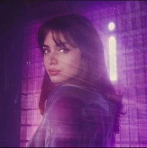Beautiful Holographic Image Of Joi Blade Runner 2049 Ranadearmas