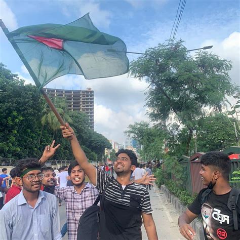 Meherab যারা স্বর্গগত তারা এখনো জানে স্বর্গের চেয়ে প্রিয় জন্মভূমি ৫আগস্ট ২০২৪ গণভবন