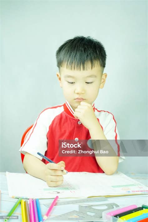 학교 교복을 입은 중국 초등학생 4 5세에 대한 스톡 사진 및 기타 이미지 4 5세 건강한 생활방식 고등학교 이하