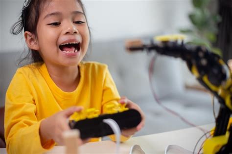 Premium Photo Stem Education Concept Asian Students Learn At Home By