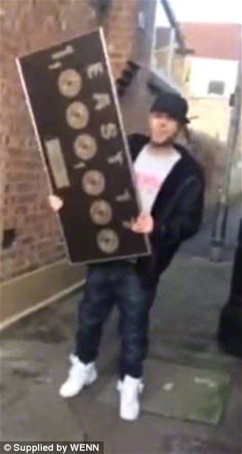 East 17s Brian Harvey Reveals He Contemplated Suicide Daily Mail Online