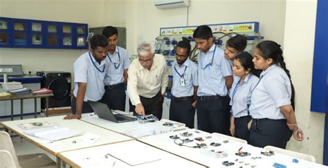 Iti Courses Lalji Mehrotra Technical Institute Pvt Iti