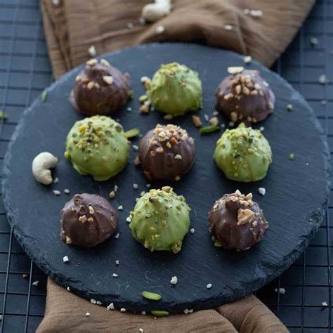 Eclair Mix Maleh And Helow