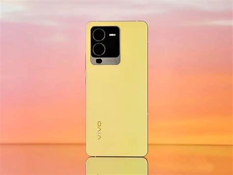 有质感有拍照，三星e4屏256gb，vivo真香骁龙870手机降至2249元 哔哩哔哩