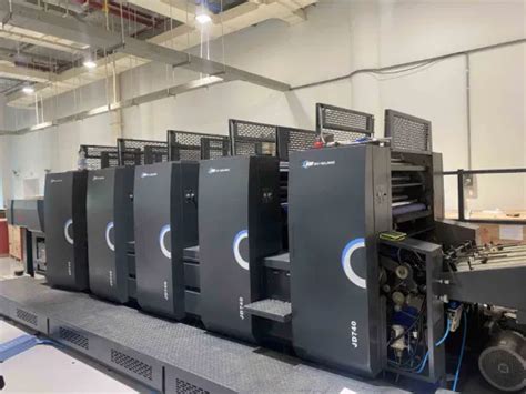 5color a2 offset printing machine with inline uv spot coating offset