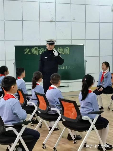 郑州交警三支队走进长江东路第三小学开展交通安全宣讲活动 知乎