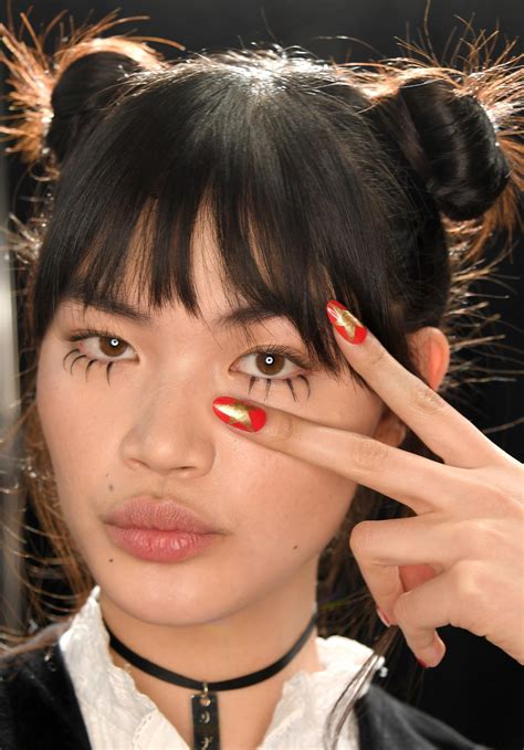 The Best Manicures And Nail Art At Nyfw Fall 2017 Pretty Manicures