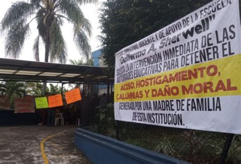 Docentes Toman Escuela En Córdoba Acusan De Hostigamiento Y Acoso