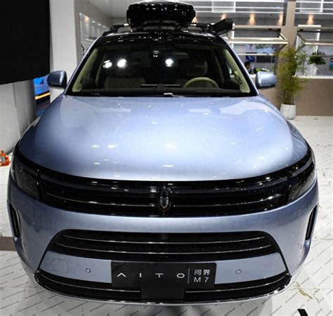 汽车科技大战，问界新m7与理想l8综合对比，谁性价比最高！车家号发现车生活汽车之家