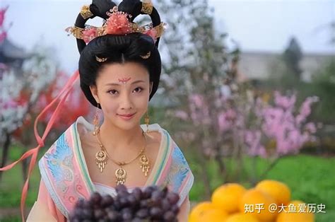 唐代绝世美人杨玉环荣耀与波折的后宫传奇 知乎