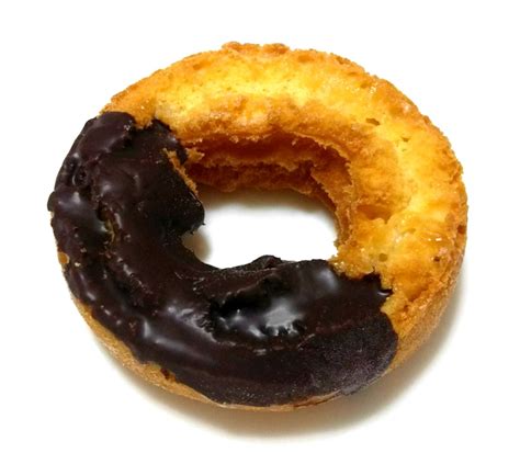 【高評価】「中毒性あり。 ヤマザキ ドーナツステーション オールドファッション ドーナツ チョコ ディズニーパッケージ」のクチコミ・評価