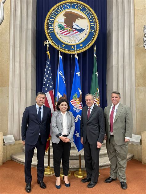 Шүгэл үлээгчдийг хамгаалж урамшуулах эрх зүйн орчин бүрдүүлэхэд АНУ аас туршлага судална