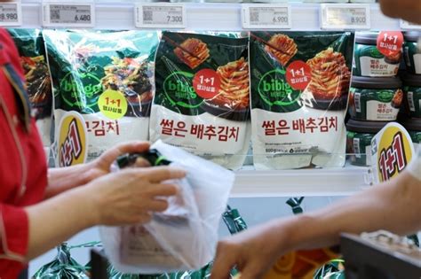 “우리한테 직접 사세요” 자사몰 강화하는 식품업계 왜