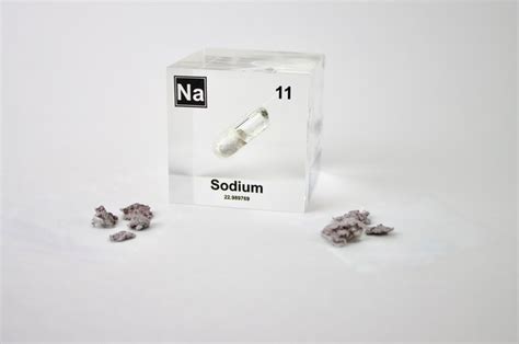 Sodium Element Cube Engineered Labs