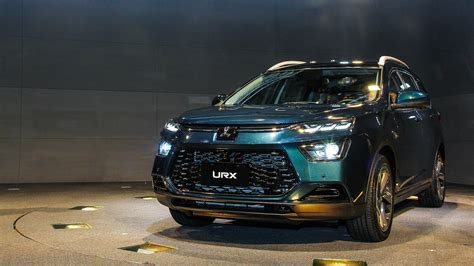 Luxgen Urx 實車首度亮相， 52 座新物種有望 11 月發表上市 Yahoo奇摩汽車機車