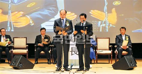 예장 백석 36회 총회 백석 개혁 교단통합 선포식 초대 총회장 장종현 목사 추대