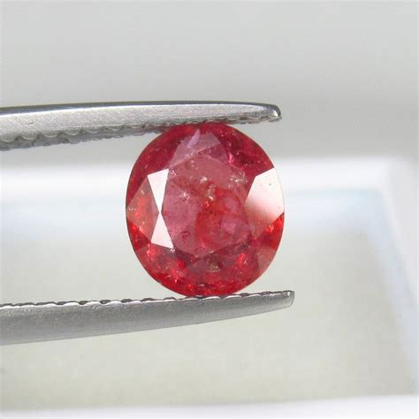 Orange Red Ruby 1 24 Ct International Colored Gemstone Association Ica Gemlab Unheated