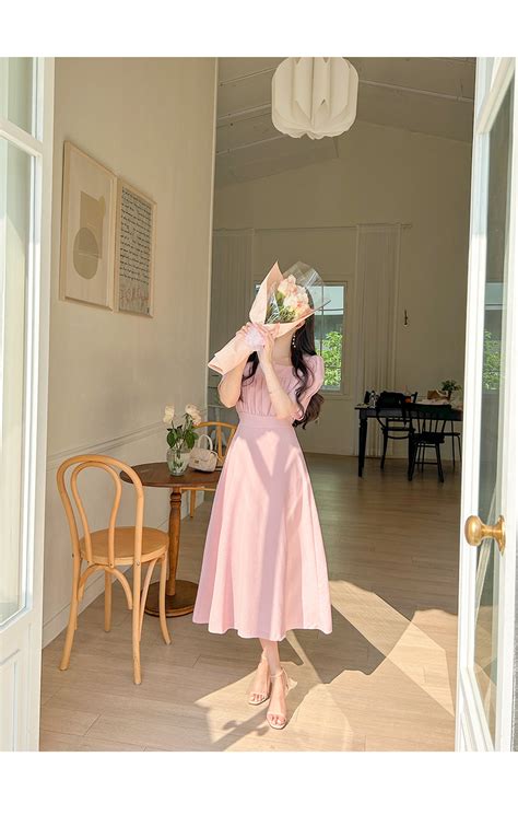 피오나 반팔버전 밀크 셔링 스퀘어넥 플레어 원피스 A2861