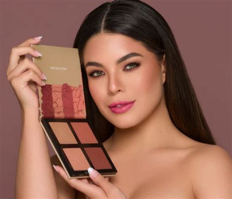 NATHALIA CAPELO PALETA DE CONTORNO PRO SCULPTING So Make 25