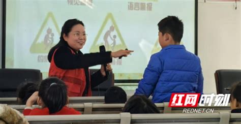 南县华阁镇：为留守儿童点亮心灵之光腾讯新闻