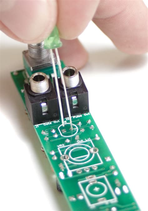 MST Ribbon Controller Module Assembly Instructions Synthrotek