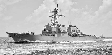 တောင်တရုတ်ပင်လယ် အတွင်းမှ အမေရိကန် စစ်သင်္ဘောကို တရုတ်သတိပေး မောင်းထုတ