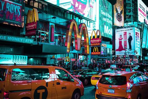 设计素材 赛博朋克设计风格cyberpunk 知乎